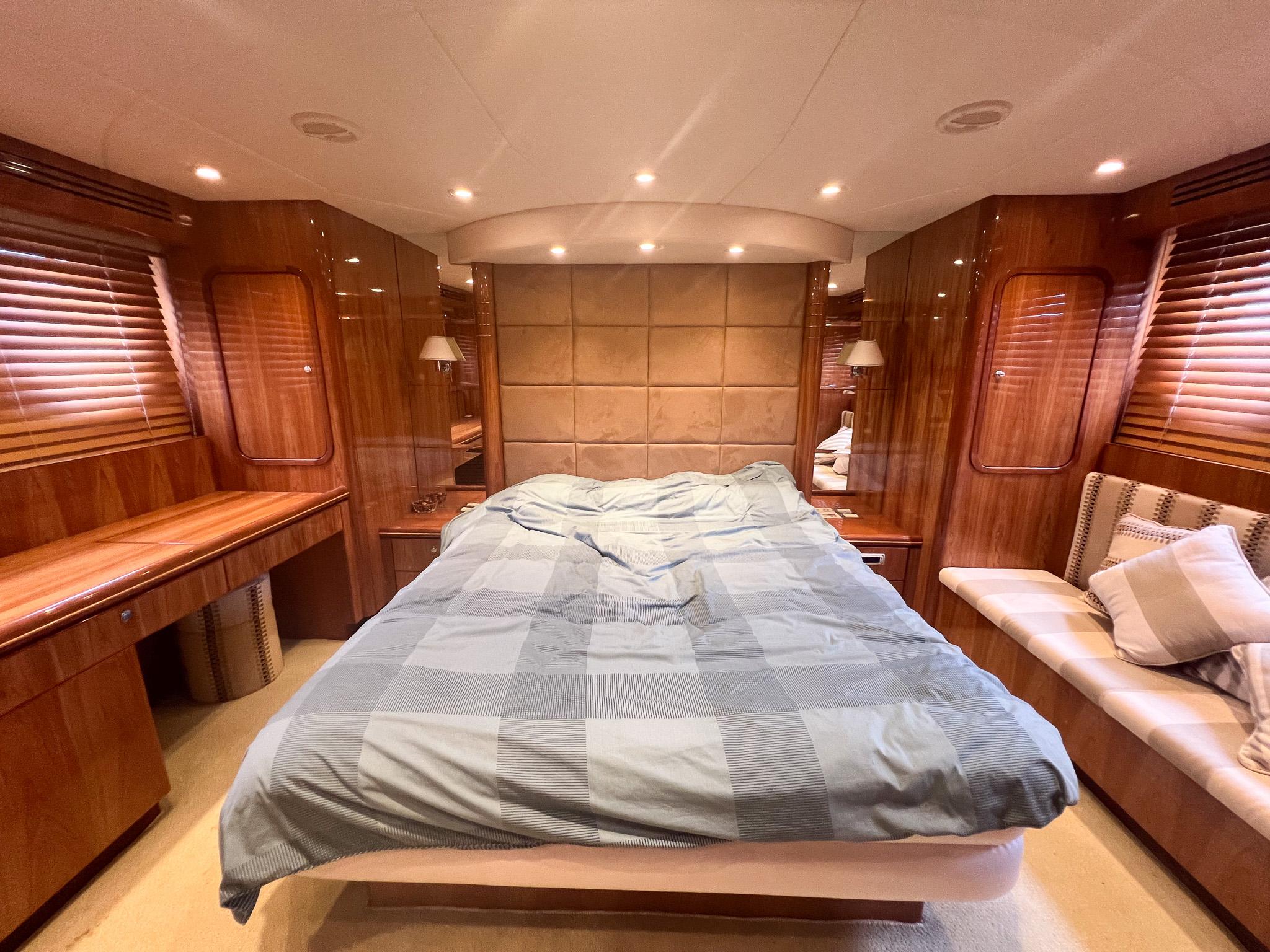 Best Deals on Pre-Owned Vitech 65 For Sale | Simpson Marine